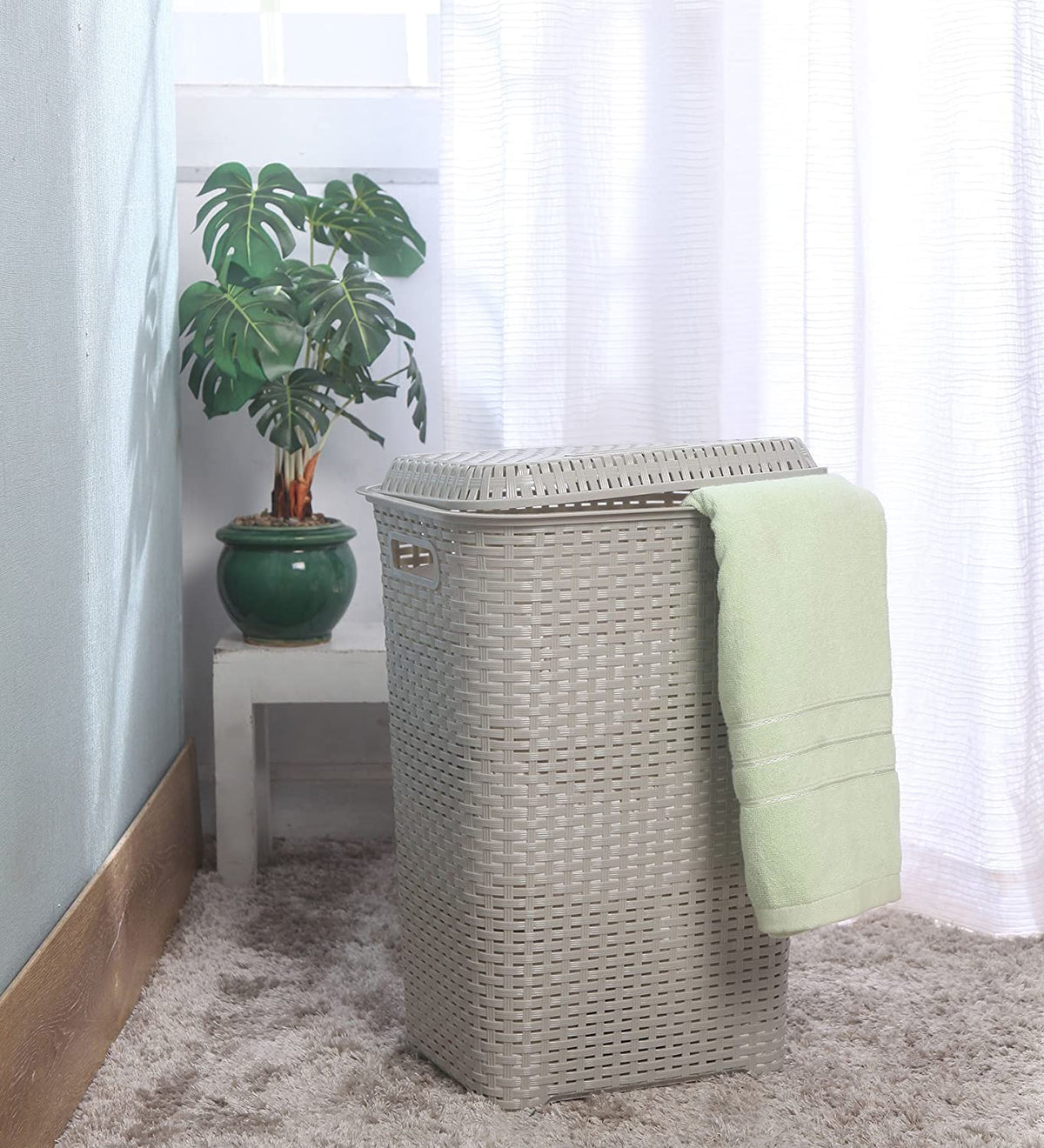 Baskets – Poppat Jamals